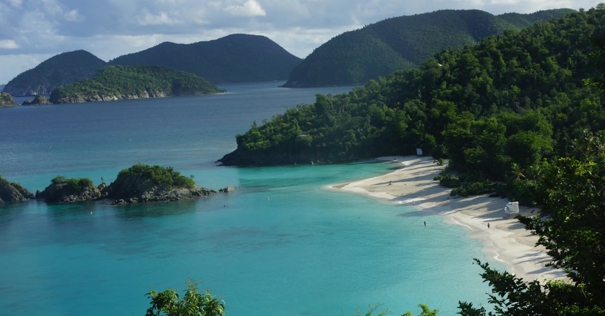 7 Must-See Attractions on Your St. Thomas Island Vacation - Swimsuit ...