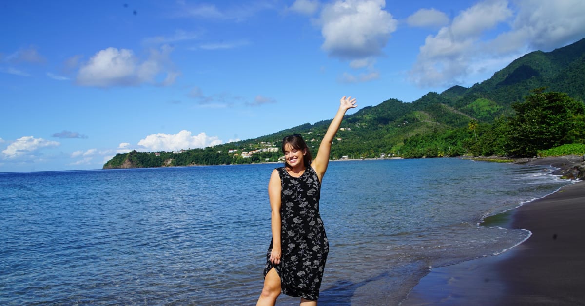 Body Neutrality TikToker Sixtine Rouyre Shares Advice for Anyone ...