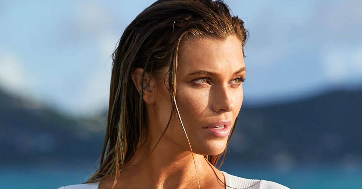 The Top 10 Photos of Samantha Hoopes in the British Virgin Islands ...