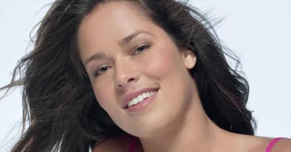 5 Beautiful Photos of Serbian Tennis Player Ana Ivanovic - Swimsuit ...