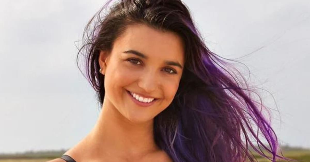 5 Inspiring Photos of Snowboarder Brenna Huckaby in Aruba - Swimsuit ...