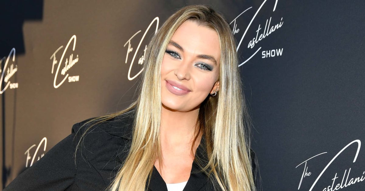 Get to Know 2022 Swim Search Finalist Joely Live - Swimsuit | SI.com