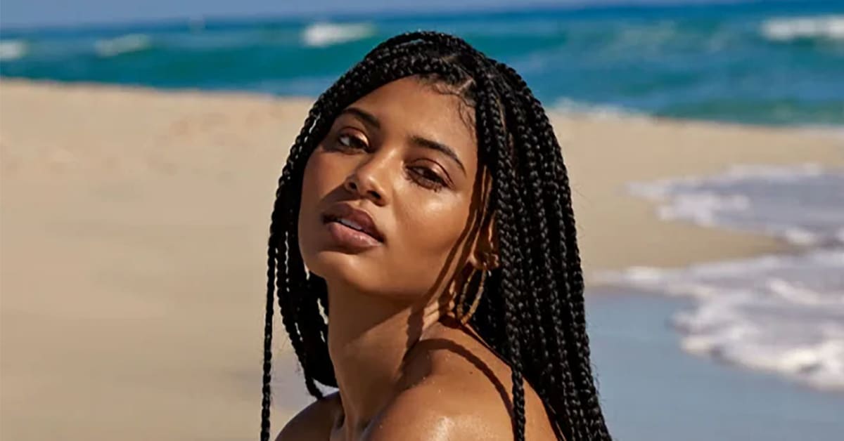 Don’t Miss These 6 Powerful Photos From Danielle Herrington’s Latest SI ...