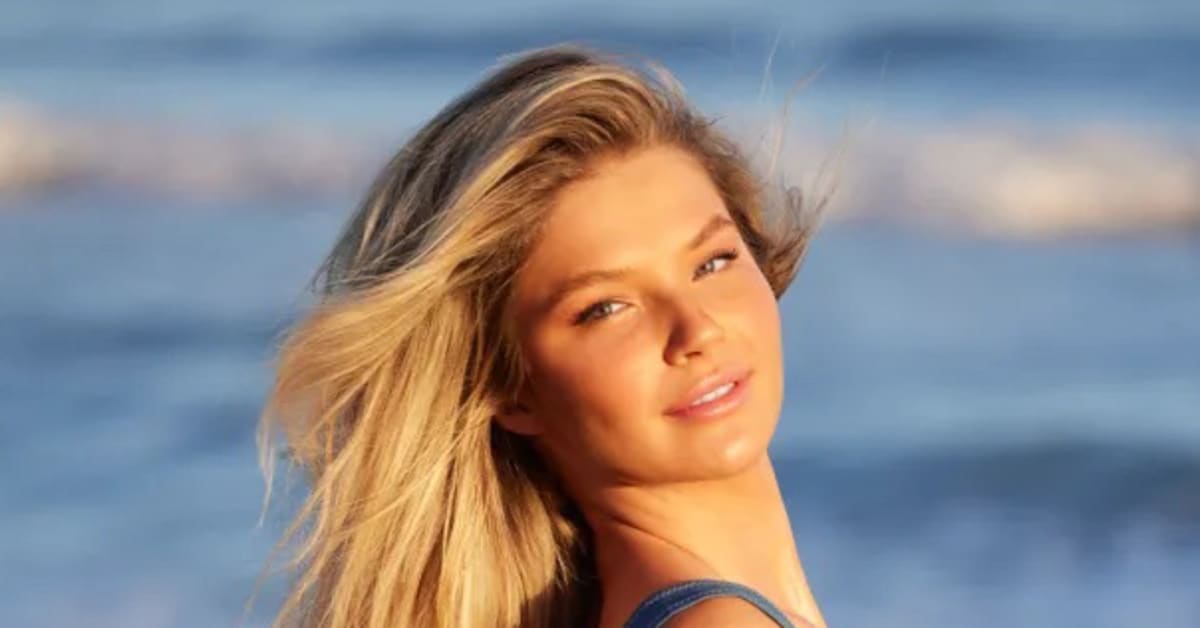 Ellie Thumann Reveals Her Favorite Look From Her SI Swimsuit Photo ...