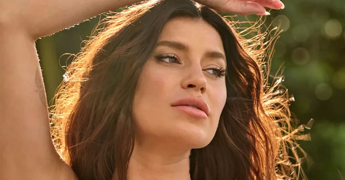 Nicole Williams English Served the Most Ethereal Mermaidcore Vibes ...