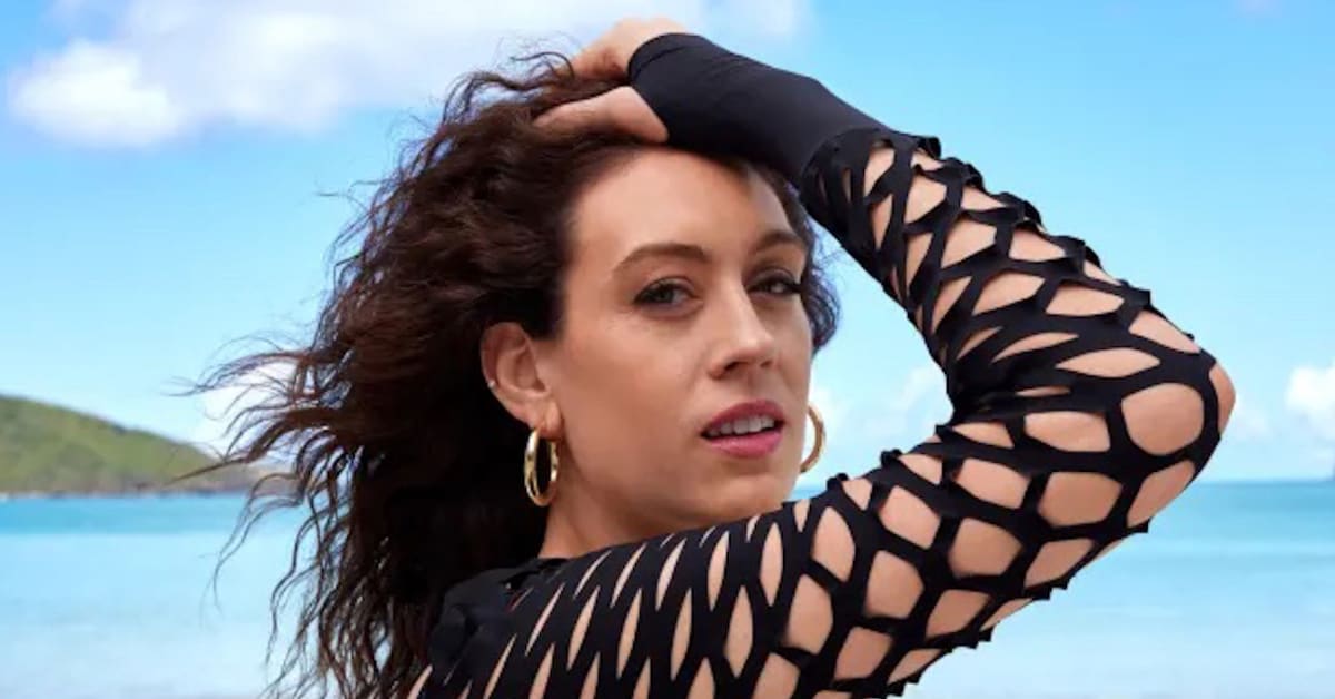 WNBA MVP Breanna Stewart Demonstrates Power and Beauty in These 6 ...