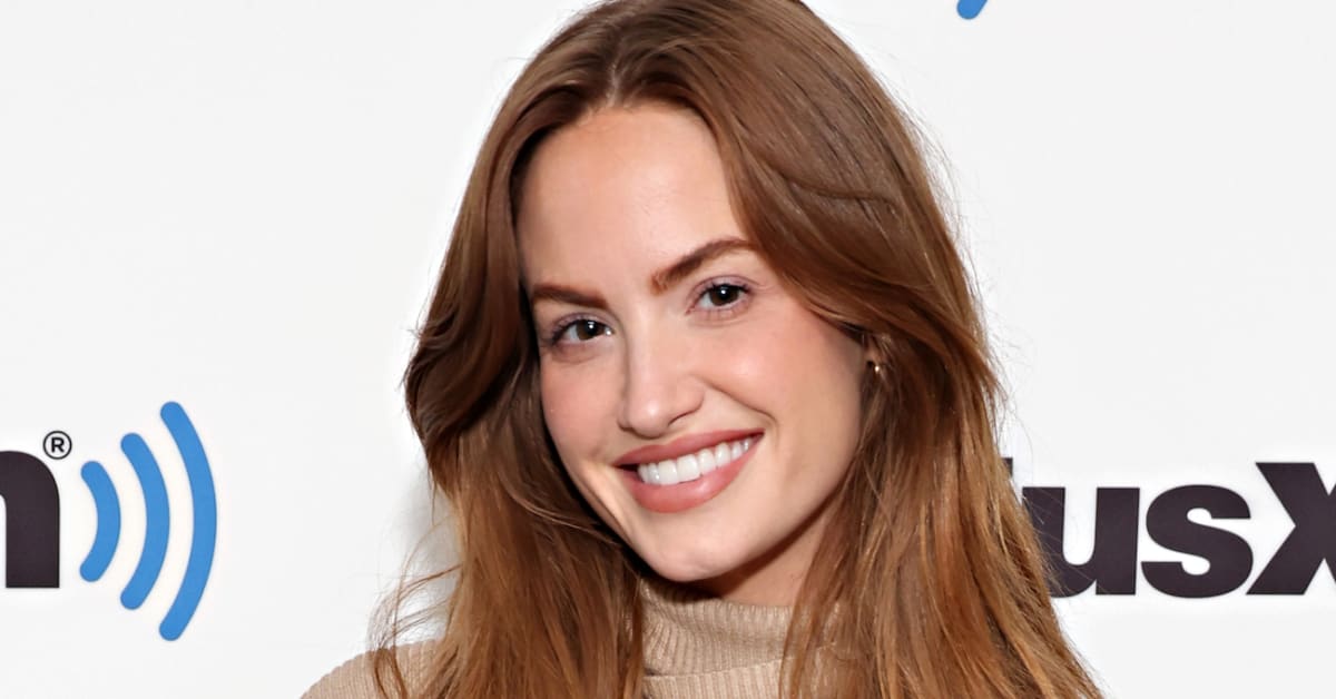 Haley Kalil Stuns in Trio of Throwback Snaps From Her SI Swim ...