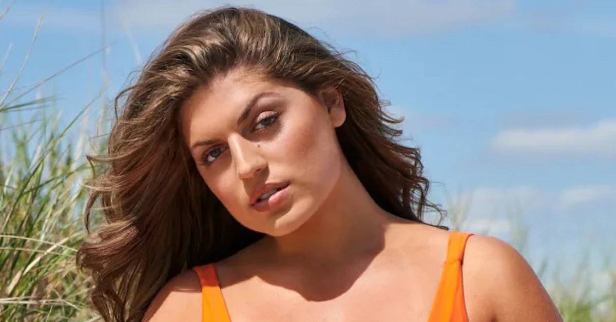 Gabriella Halikas Fulfilled a Lifelong Dream on the Set of Her 2021 SI ...