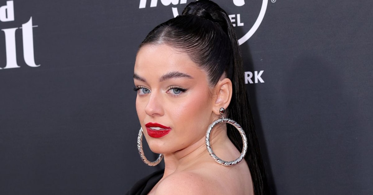 Sixtine Models Cute, Girly Swimwear From VS Pink-Frankies Bikinis ...