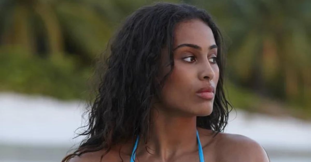 These 8 SI Swim Photos of Pro Basketball Player Skylar Diggins-Smith ...