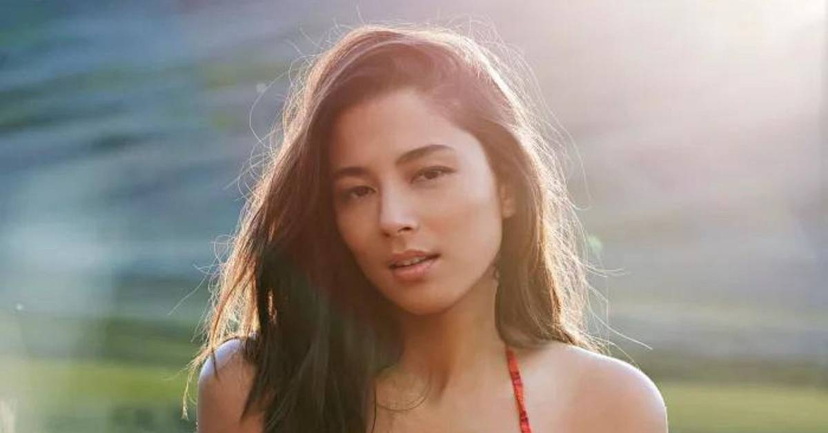 8 Breathtaking Photos of Jessica Gomes in Yellowstone National Park ...