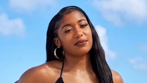 Te'a Cooper - Swimsuit | SI.com