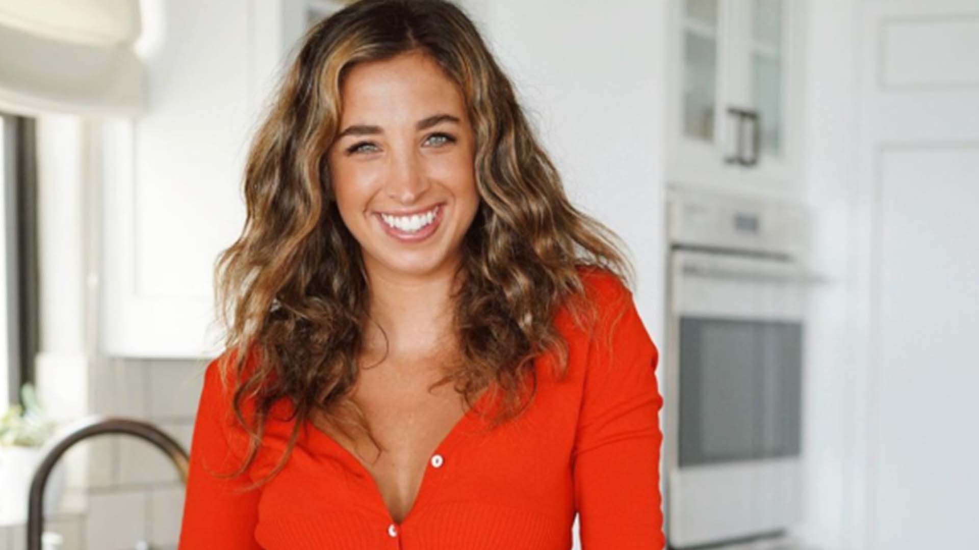 Katie Austin’s Expert Tips For Stress-Free Travel - Swimsuit | SI.com